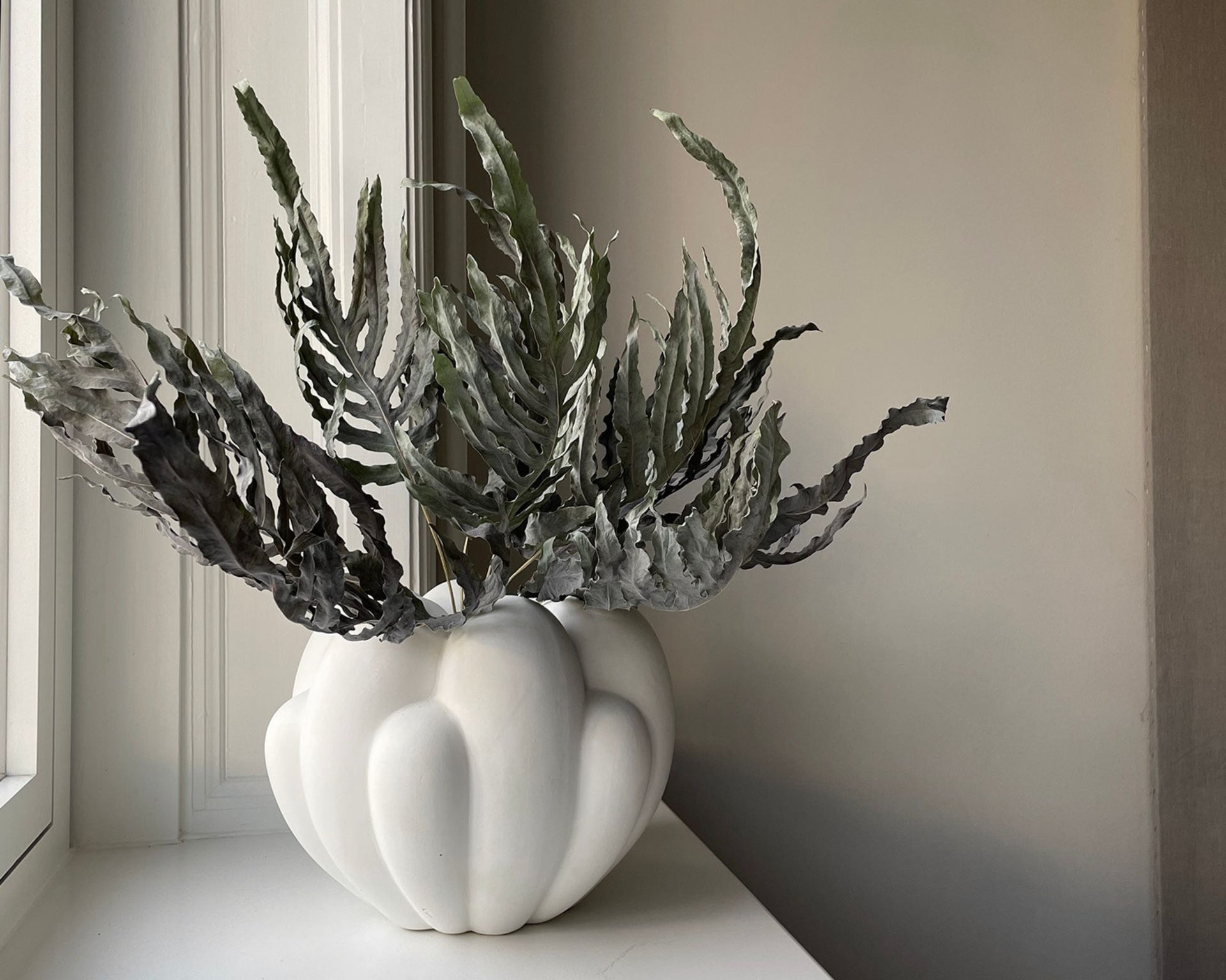 Bloom Vase - Mini, Bone White Ceramic by 101 Copenhagen | DSHOP
