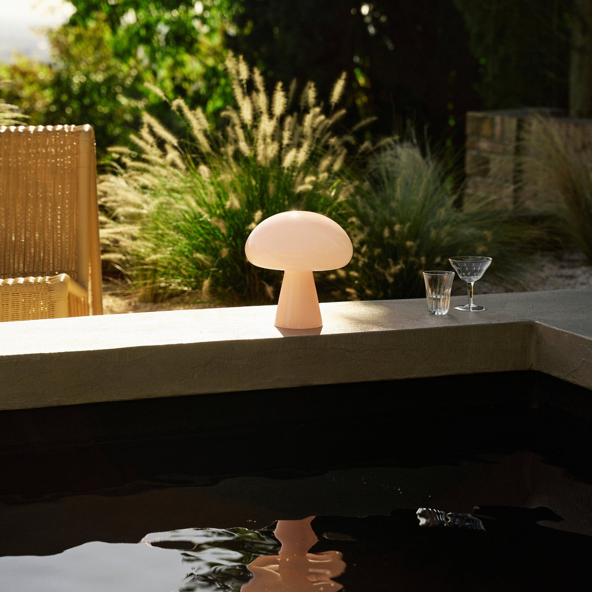 Gubi Obello Table Lamp by Bill Curry | Portable Lamp | DSHOP