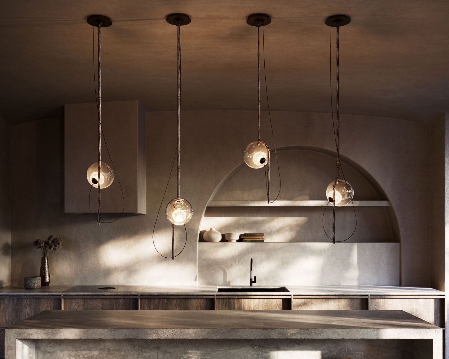 Larose Guyon Abysse 01 Glass Globe Pendant Light & Brass Chain | DSHOP