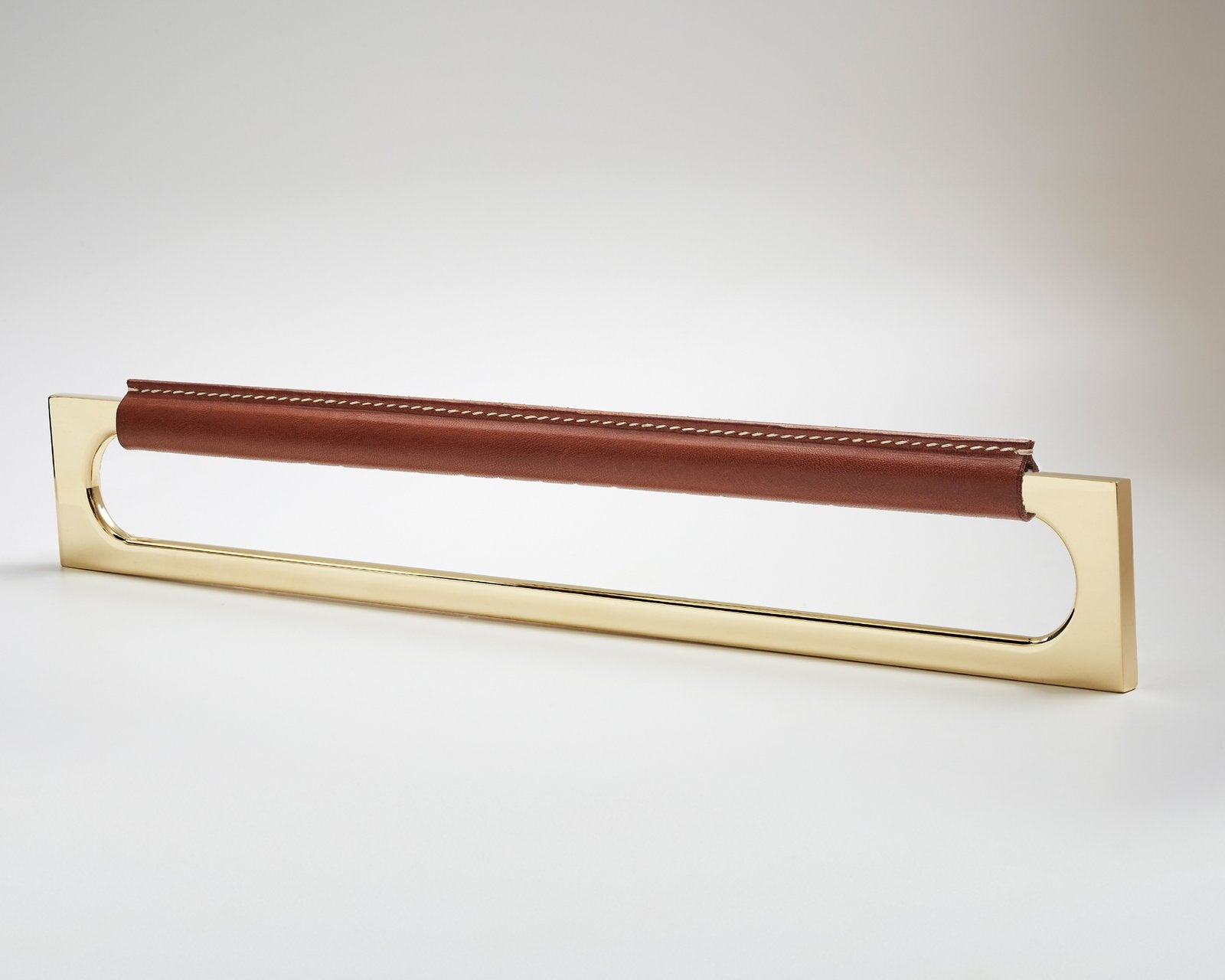 Nest Studio Stitch-12 Handle | Contemporary Leather Hardware | DSHOP