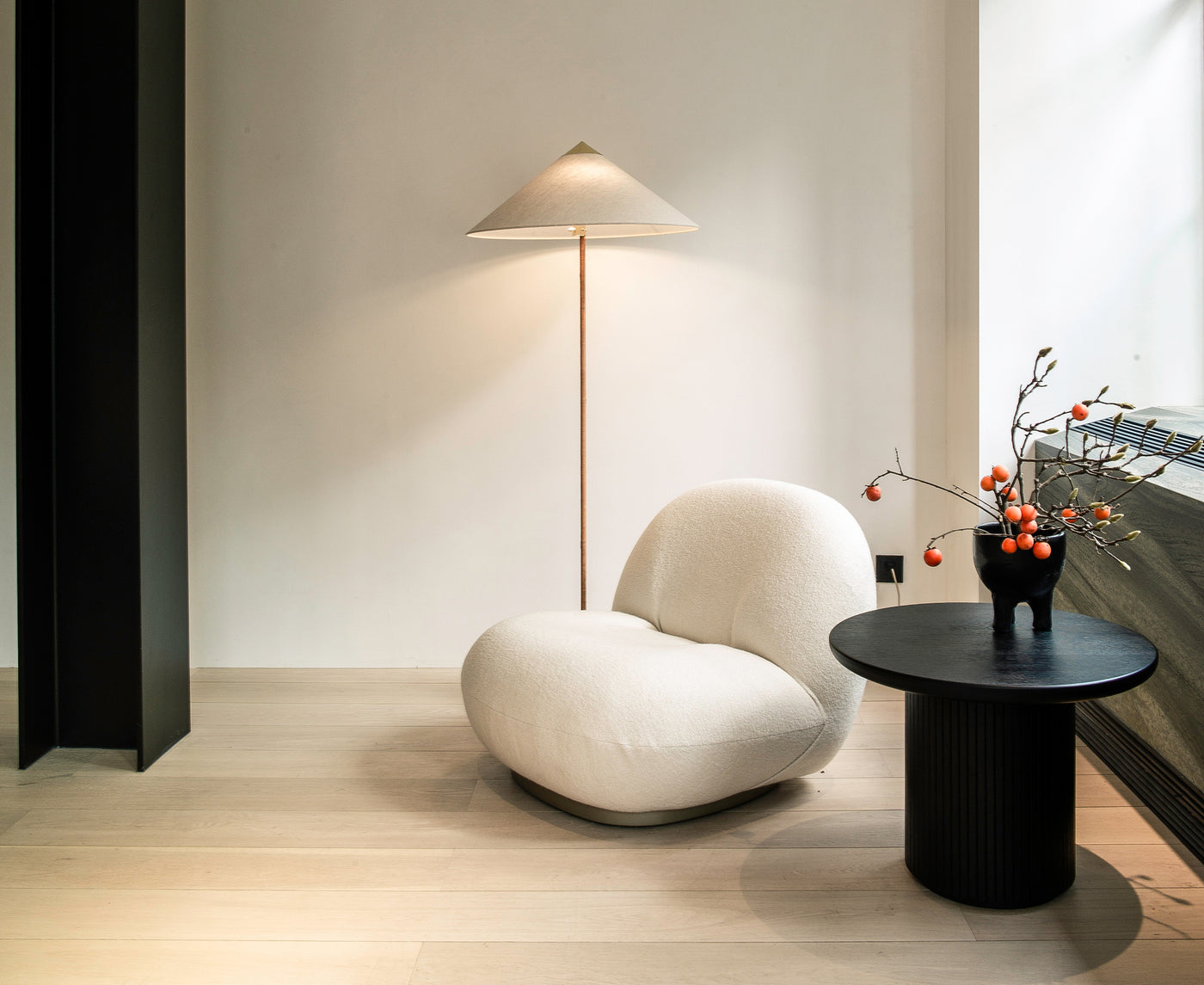 Gubi Moon Coffee Table - Ø60 by Space Copenhagen | DSHOP