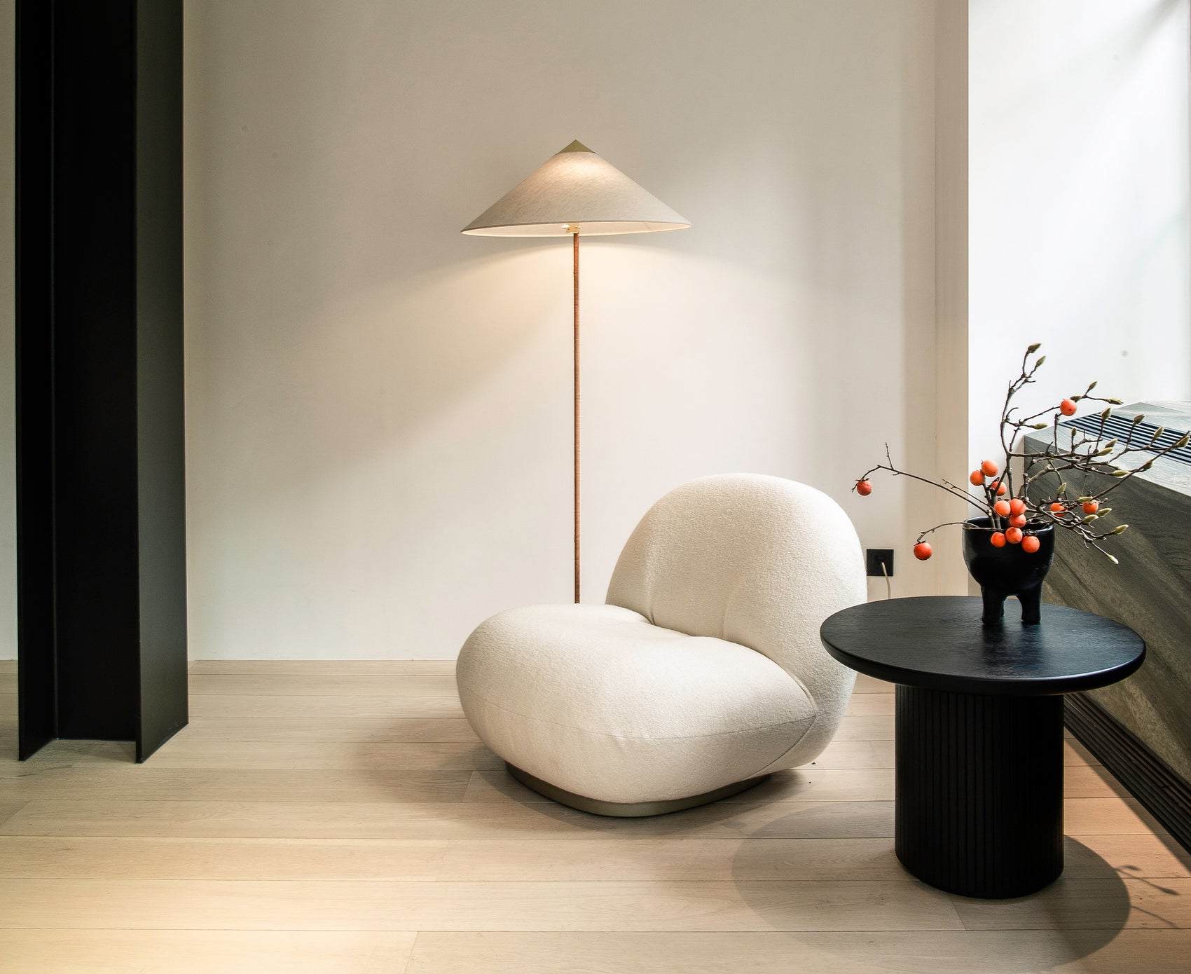 Gubi Moon Coffee Table - Ø60 by Space Copenhagen | DSHOP
